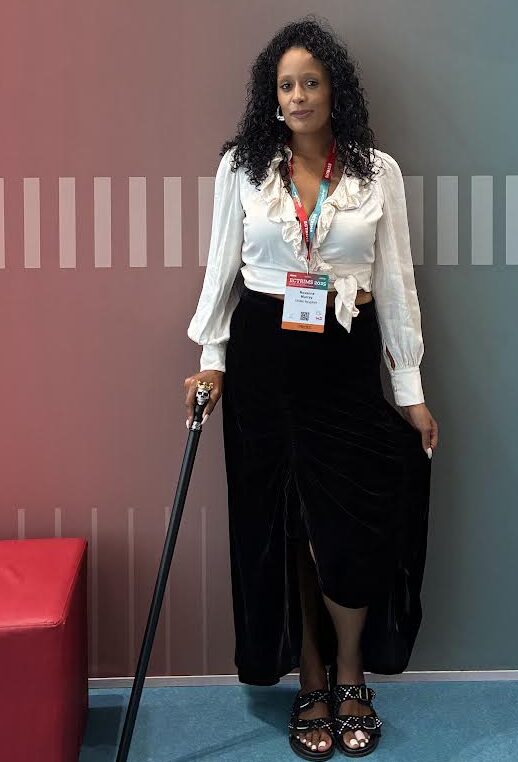 'The Multiple Sclerosis Fashionista' champions adaptive fashion